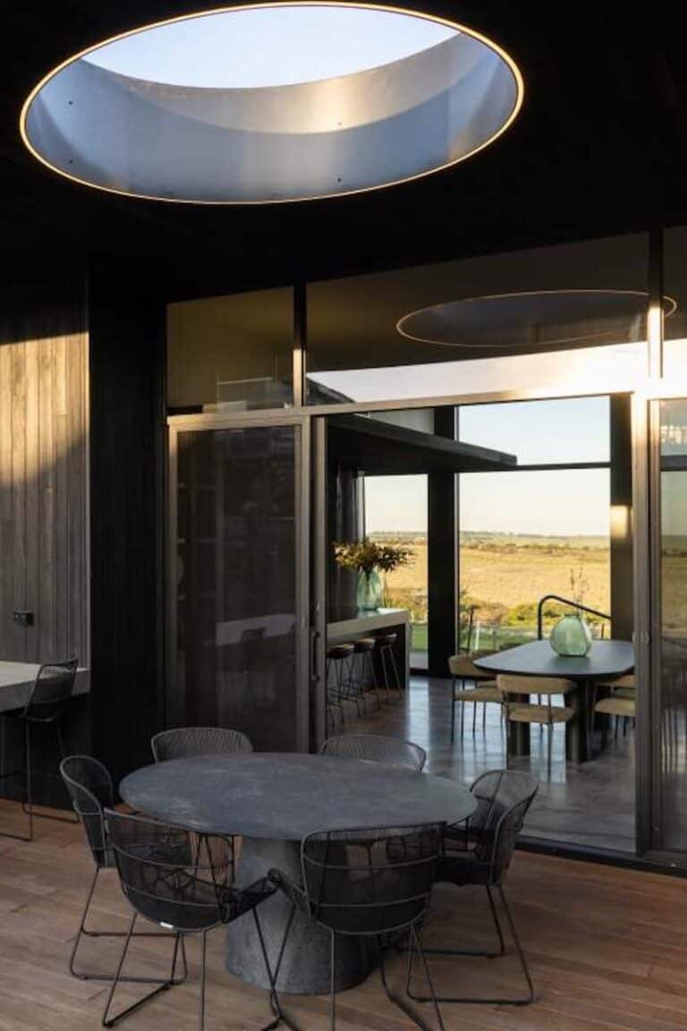 Take in this Awe-Inspiring Australian Clifftop Retreat: Introducing ...