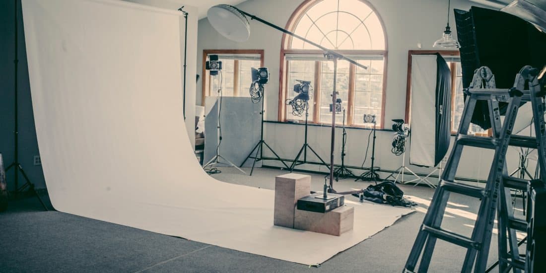 Best Photography Studio Light Kits & Lighting Setup