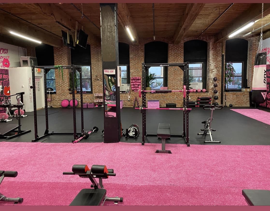 11 Creative Fitness Photoshoot Ideas - Peerspace