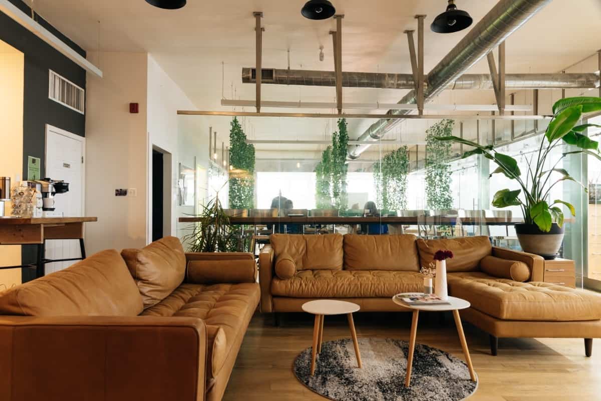 9 Inspiring Small Workshop Ideas (2025) - Peerspace