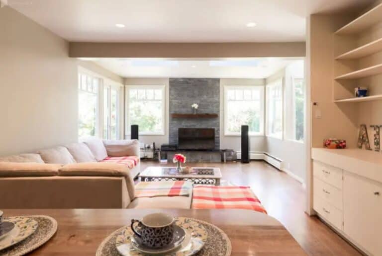 10 Unique Election Watch Party Ideas - Peerspace