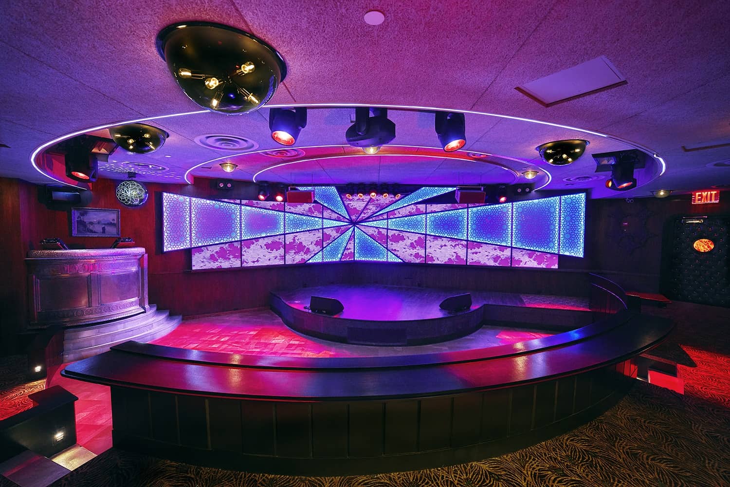 11 Great Dance Party Ideas for Your Next Gathering - Peerspace