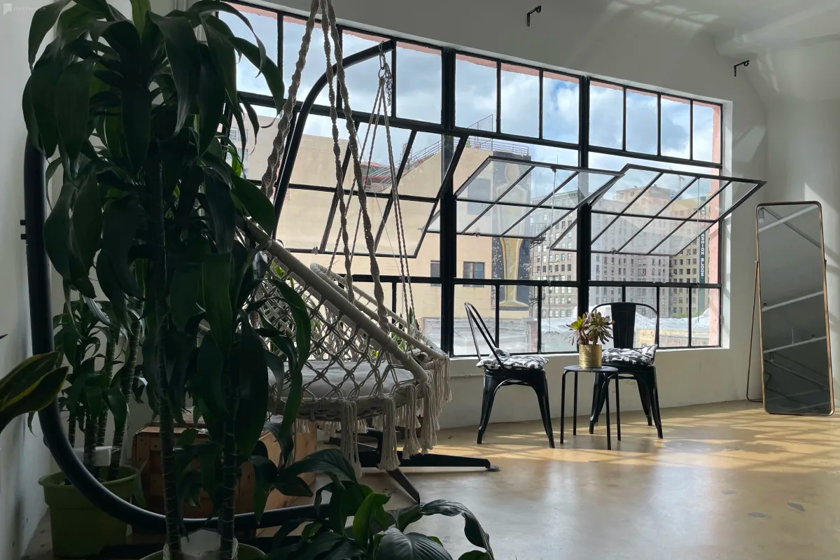 What is Commercial Photography? - Peerspace