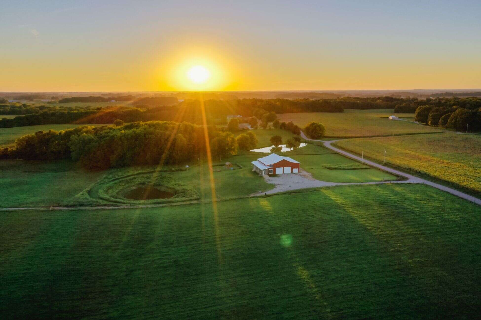 Looking for an Airbnb for a Farm? Try This Instead (2026) - Peerspace