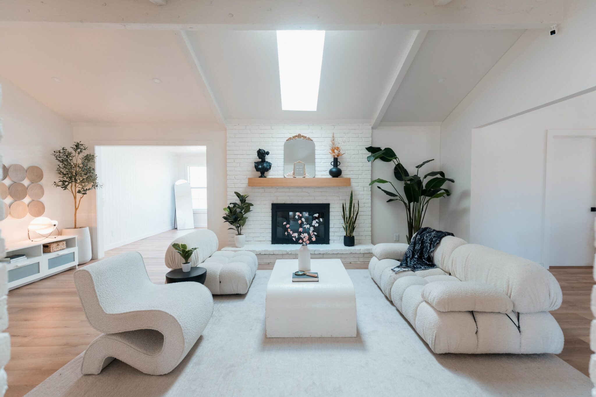 11 Indoor Photoshoot Locations in Dallas (2025) - Peerspace