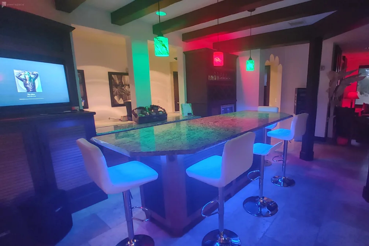 12 Creative 40th Birthday Party Ideas On A Budget - Peerspace