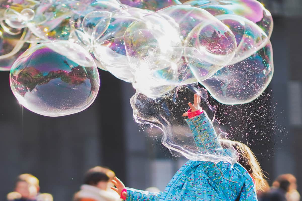 11 Great Bubbles Party Ideas (2025) - Peerspace