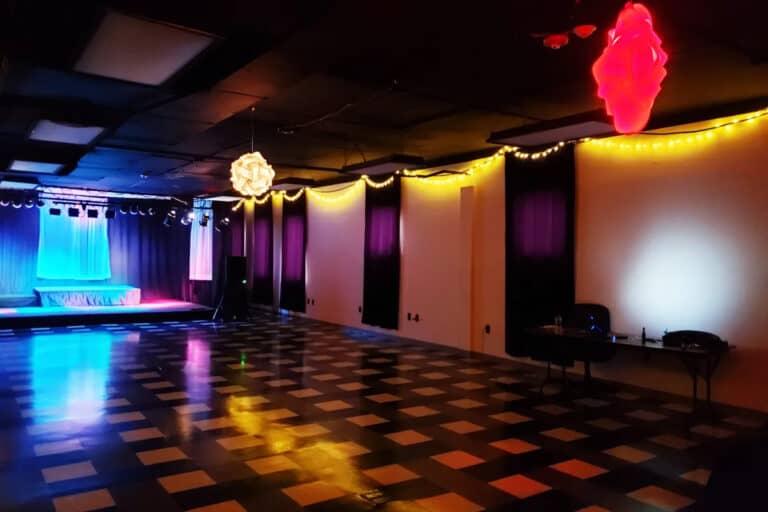 How Much Does It Cost to Rent a Banquet Hall? - Peerspace