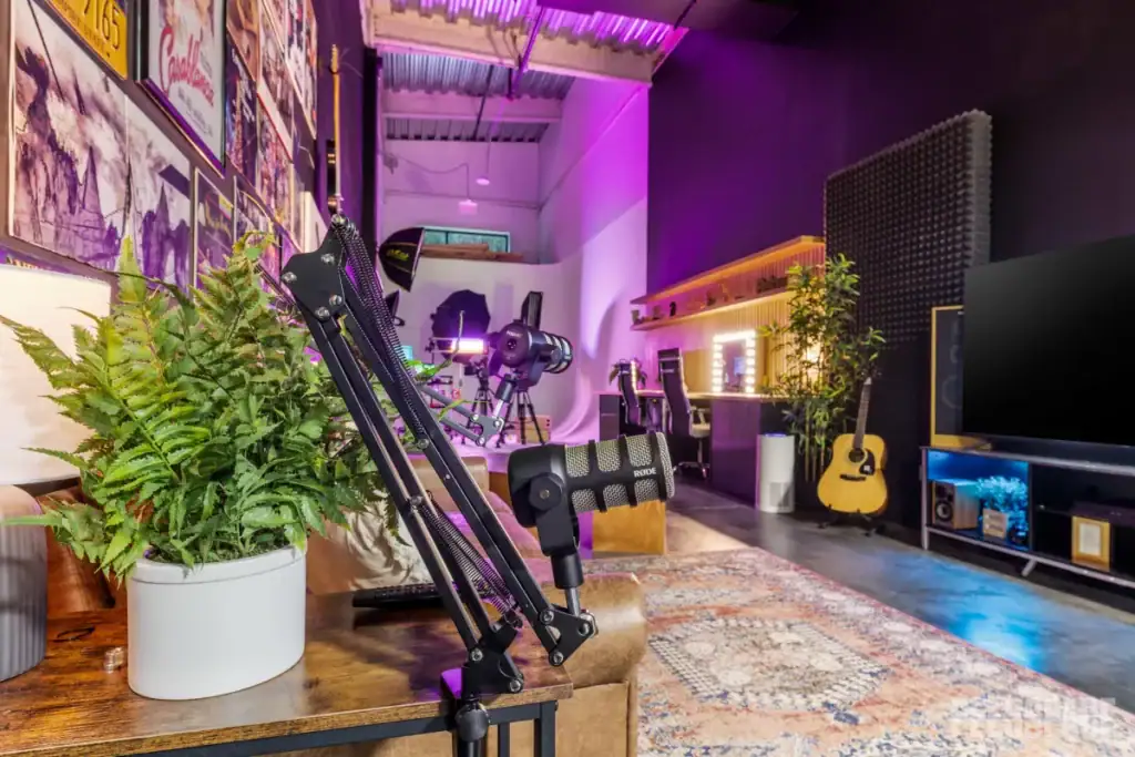 11 Gorgeous Indoor Photoshoot Locations in Austin - Peerspace