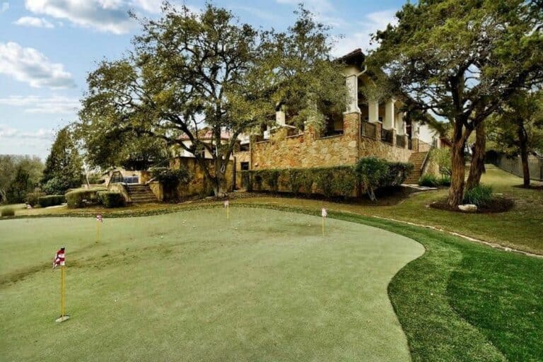 12 Creative Golf Themed Party Ideas - Peerspace