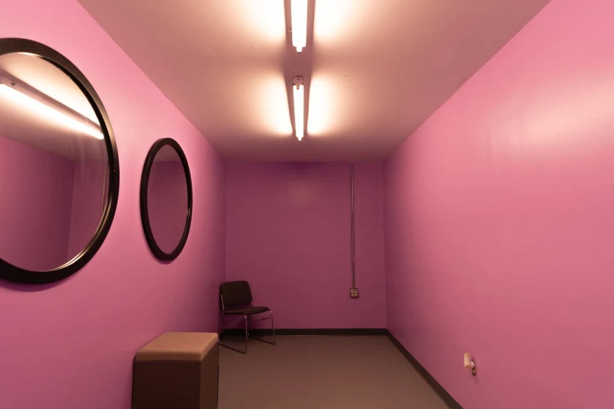 10 Pink Photoshoot Ideas That Are Bubblegum Perfection (2025) - Peerspace