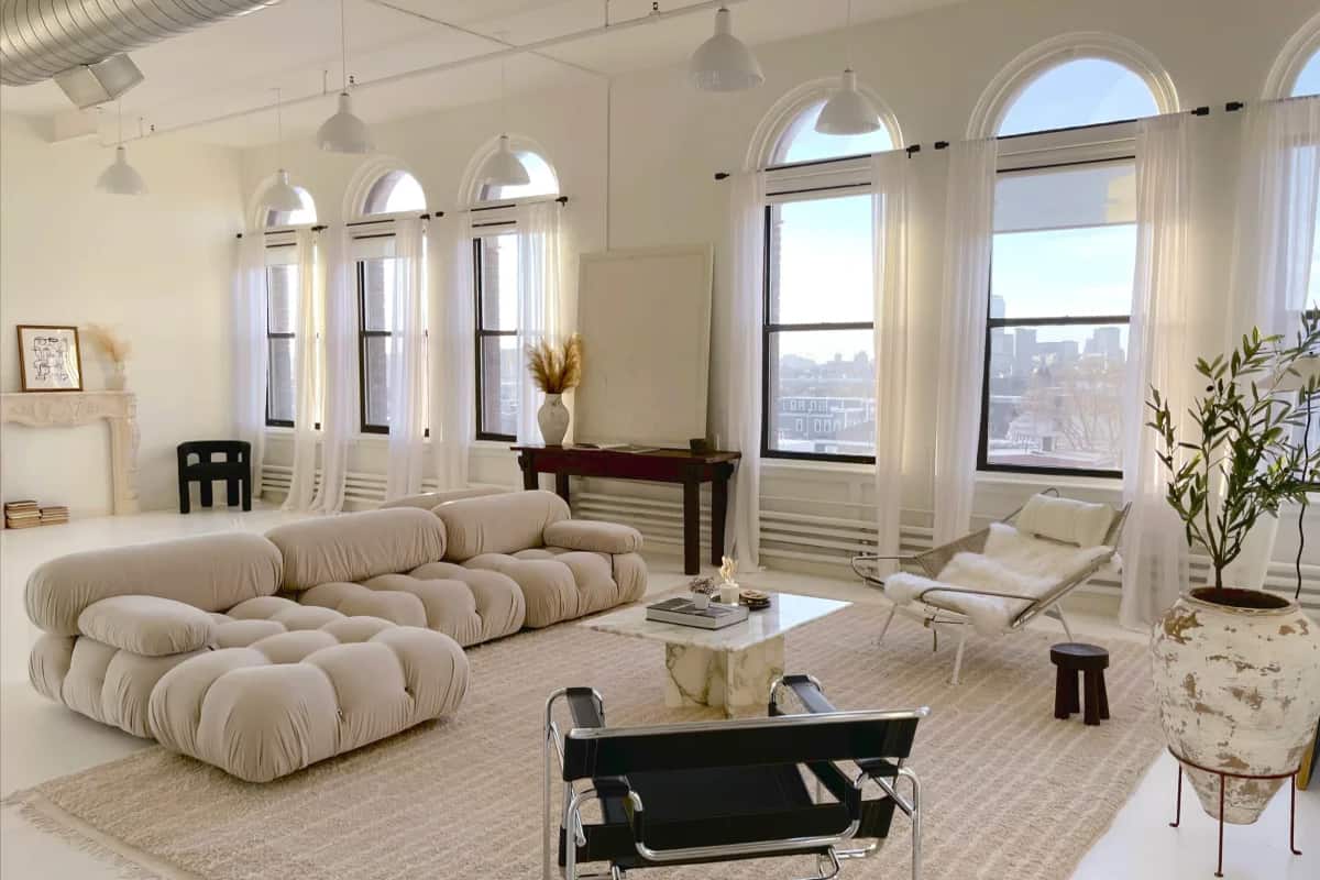 11 Gorgeous Indoor Photoshoot Locations in Boston (2025) - Peerspace