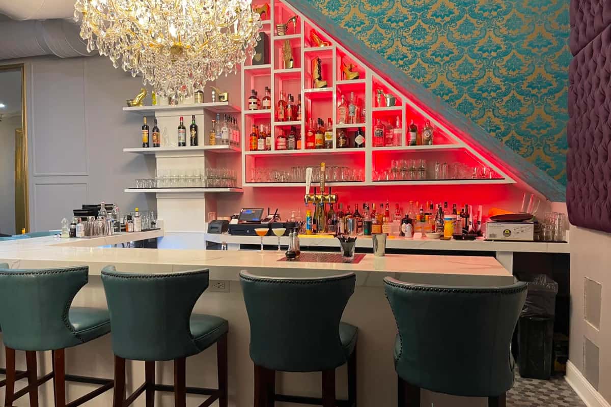 12 Unique Italian Themed Party Ideas (2024) - Peerspace