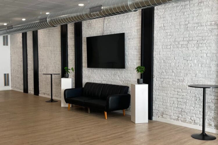 11 Creative Studio Shoot Ideas for the Coolest Photos - Peerspace