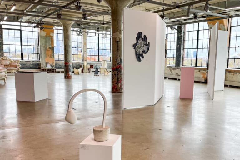 15 Super Fun Y2K Party Ideas - Peerspace