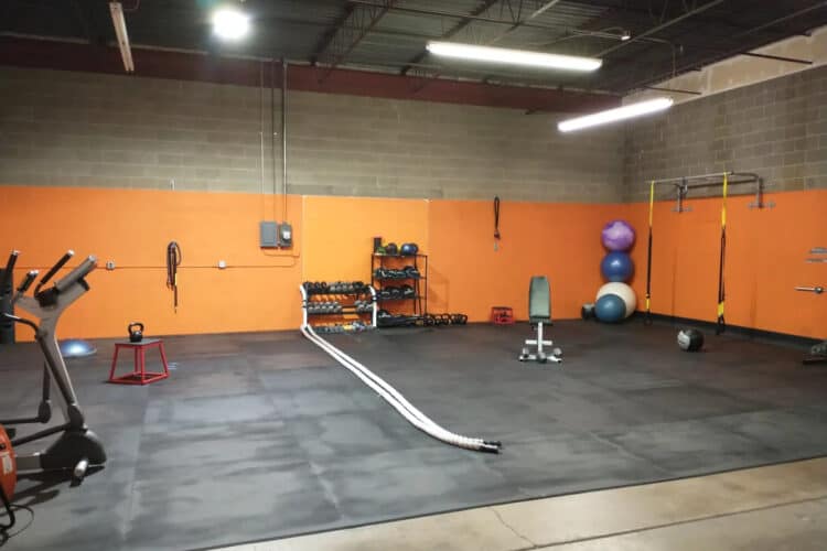 11 Fun Friend Photoshoot Ideas To Get The Group Together - Peerspace