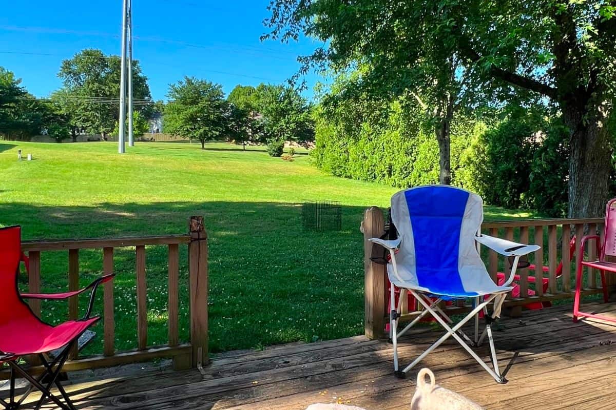 15 Fun Adult Outdoor Party Games For Your Next BBQ Gathering - Peerspace