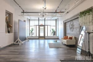 11 Unique Art Show Display Ideas - Peerspace