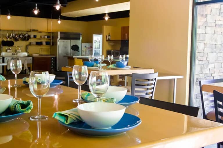 12 Creative Breakfast Catering Ideas For Your Next Meeting or Event ...