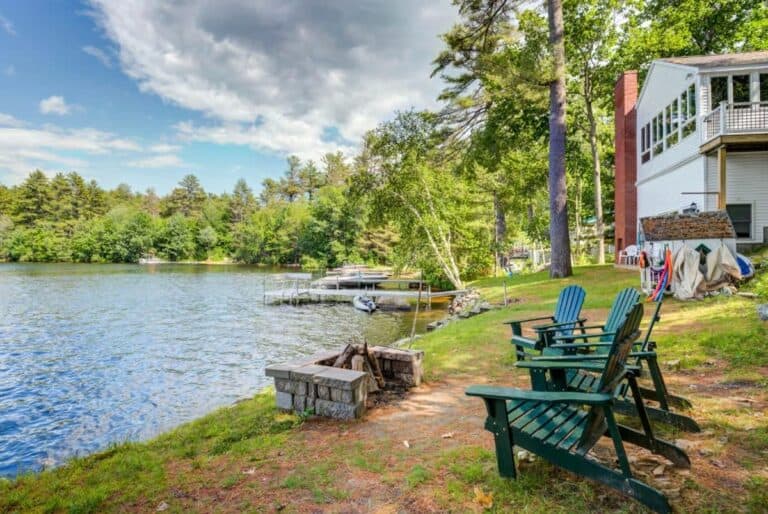 12 Beautiful Lake Photoshoot Ideas - Peerspace