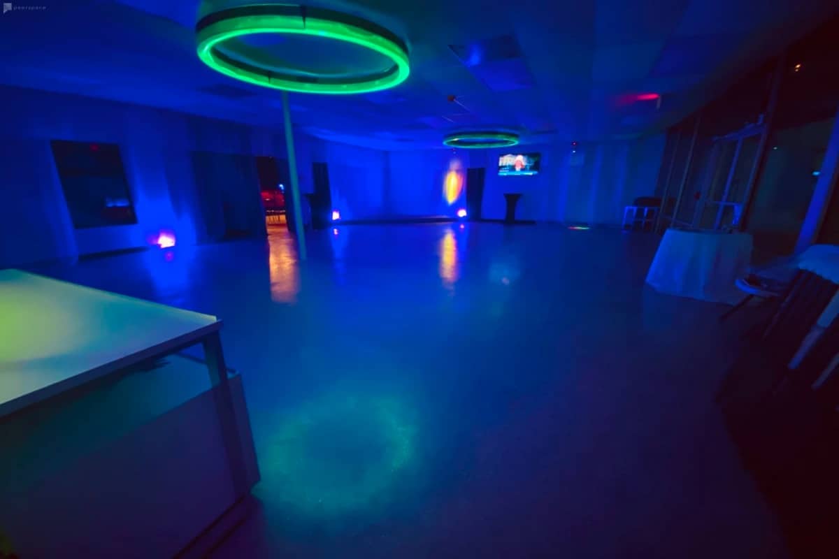 11 Creative Concert Ideas - Peerspace