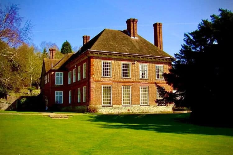 Where Was “The Princess Bride” Filmed? - Peerspace