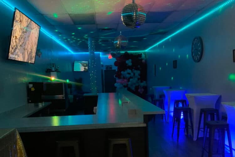25 Unique Birthday Party Places in Florida - Peerspace