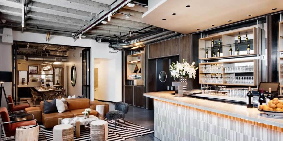 12 Unique Guys Night Ideas To Enjoy Something A Bit Different - Peerspace