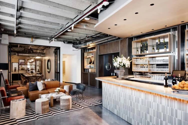 12 Unique Guys Night Ideas To Enjoy Something A Bit Different - Peerspace