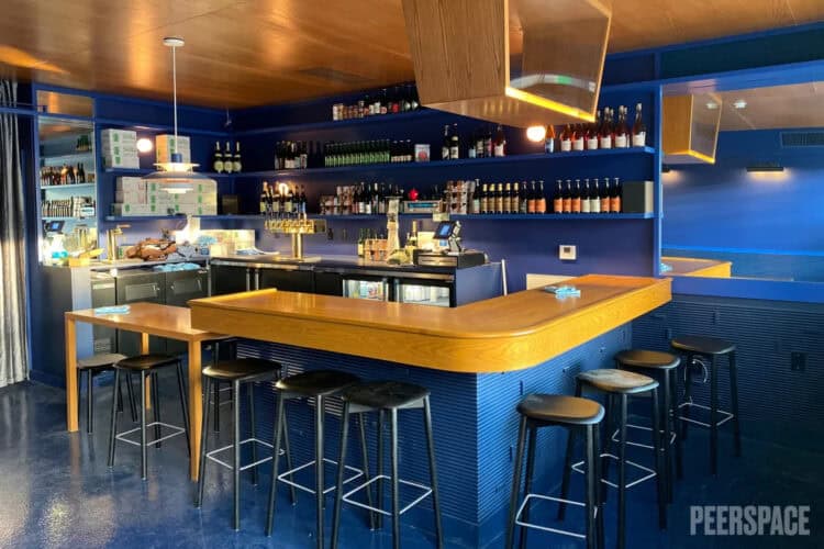 13 Blue Themed Party Ideas For Adults - Peerspace