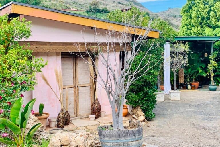 10 Good Places to Take Pictures in Los Angeles (2025) - Peerspace