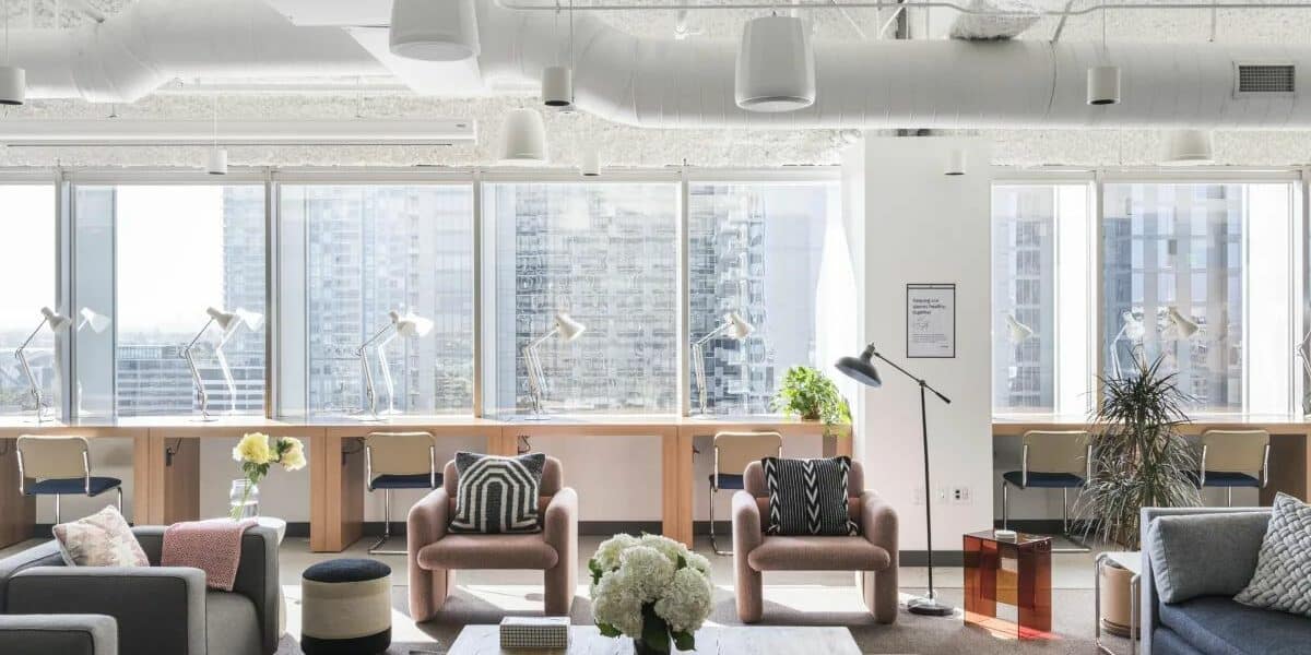 Here’s Where To Rent Office Space By The Hour in Dallas - Peerspace