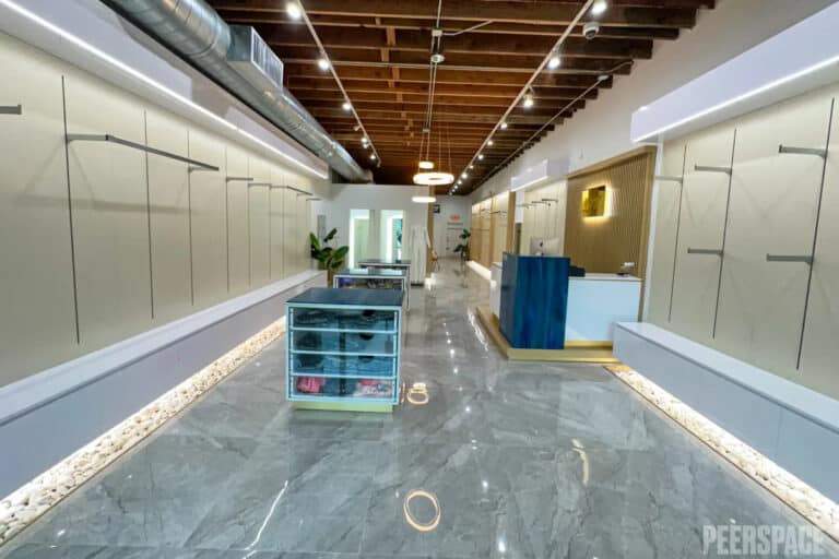 Your Pop-Up Shop Checklist: 9 Essential Items - Peerspace