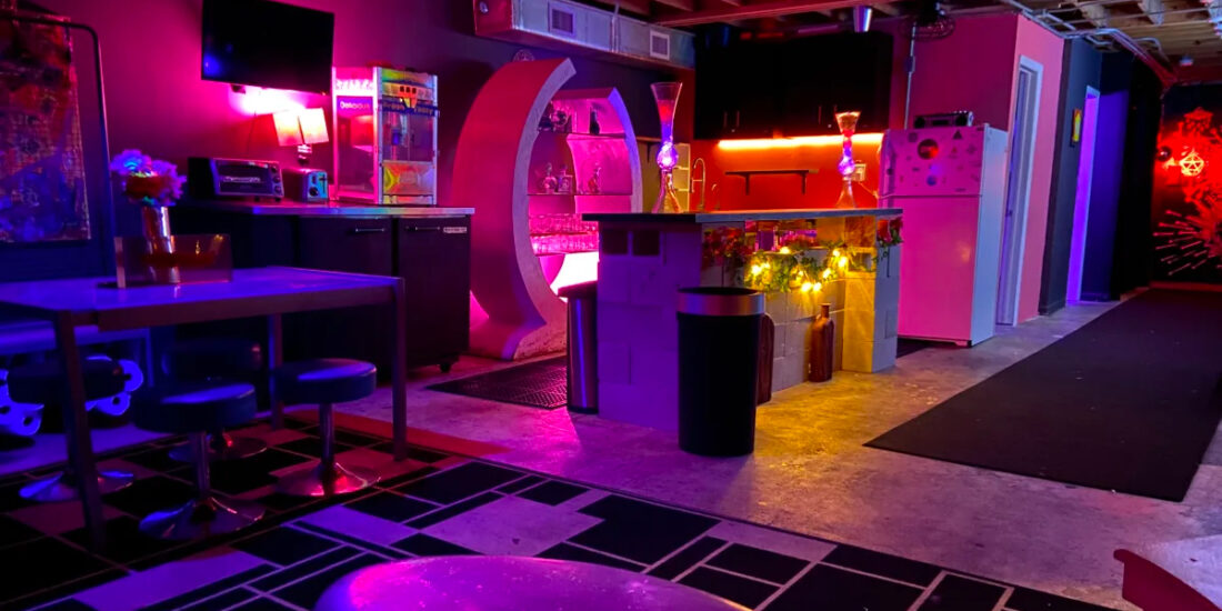 8 Great Dance Party Ideas for Your Next Gathering - Peerspace