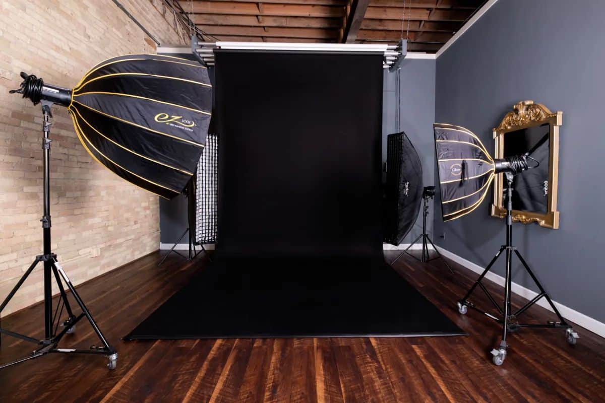 Here's How to Set Up a Photography Studio - Peerspace