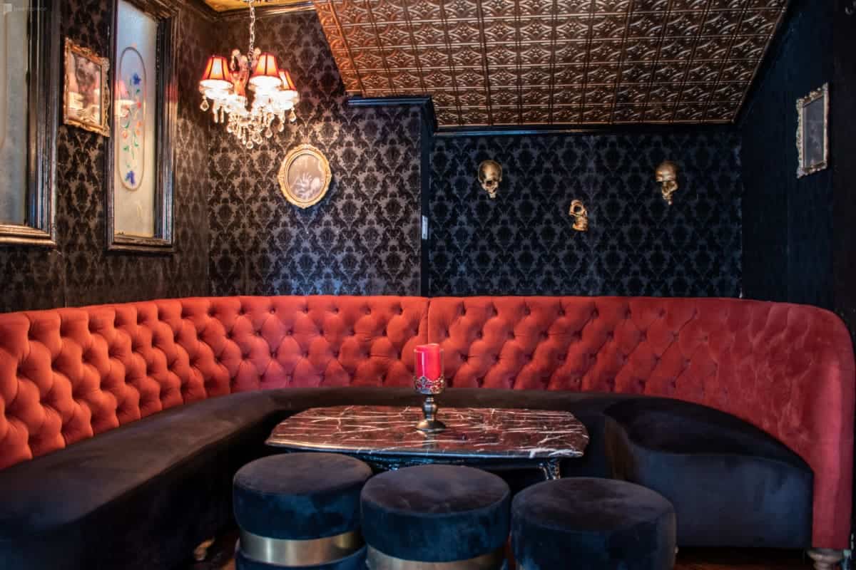 12 Unique Movie Viewing Party Ideas - Peerspace