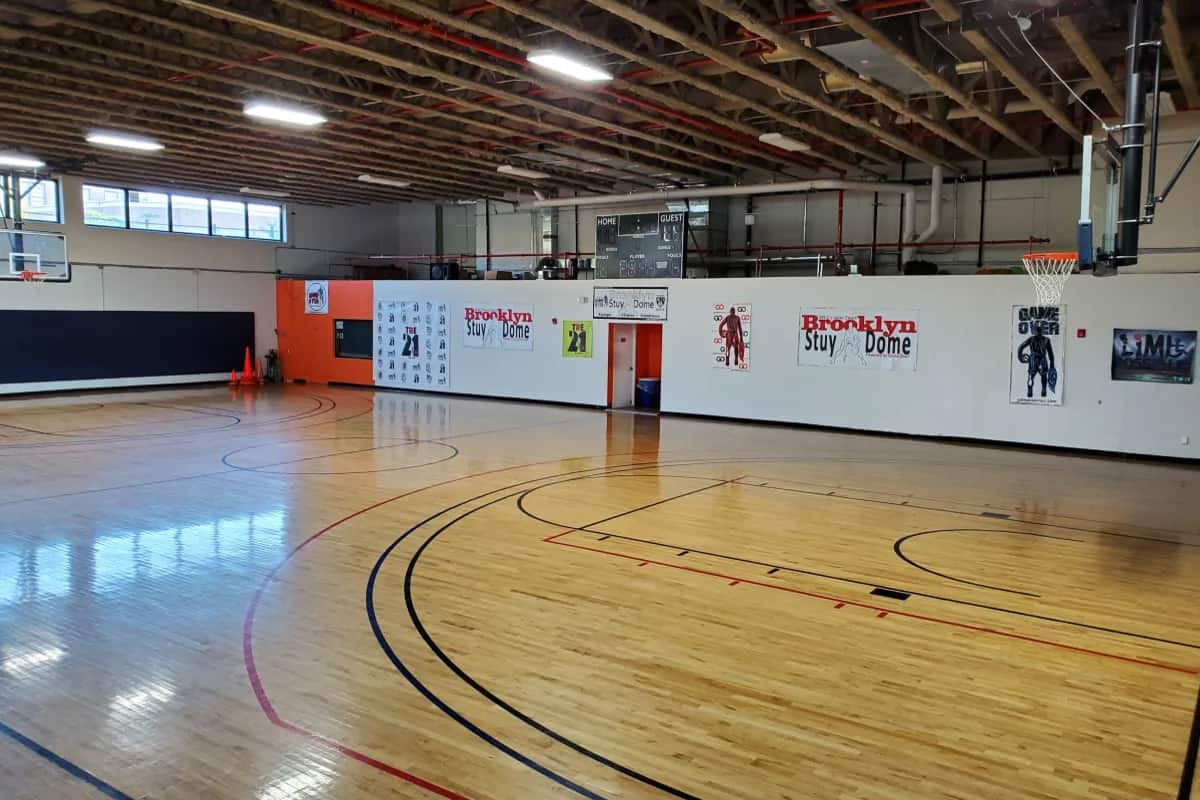 11 Creative NBA Viewing Party Ideas - Peerspace