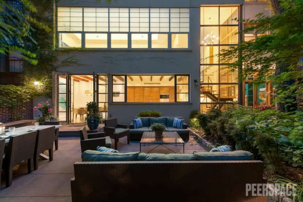 8 Great Corporate Event Planners in NYC - Peerspace