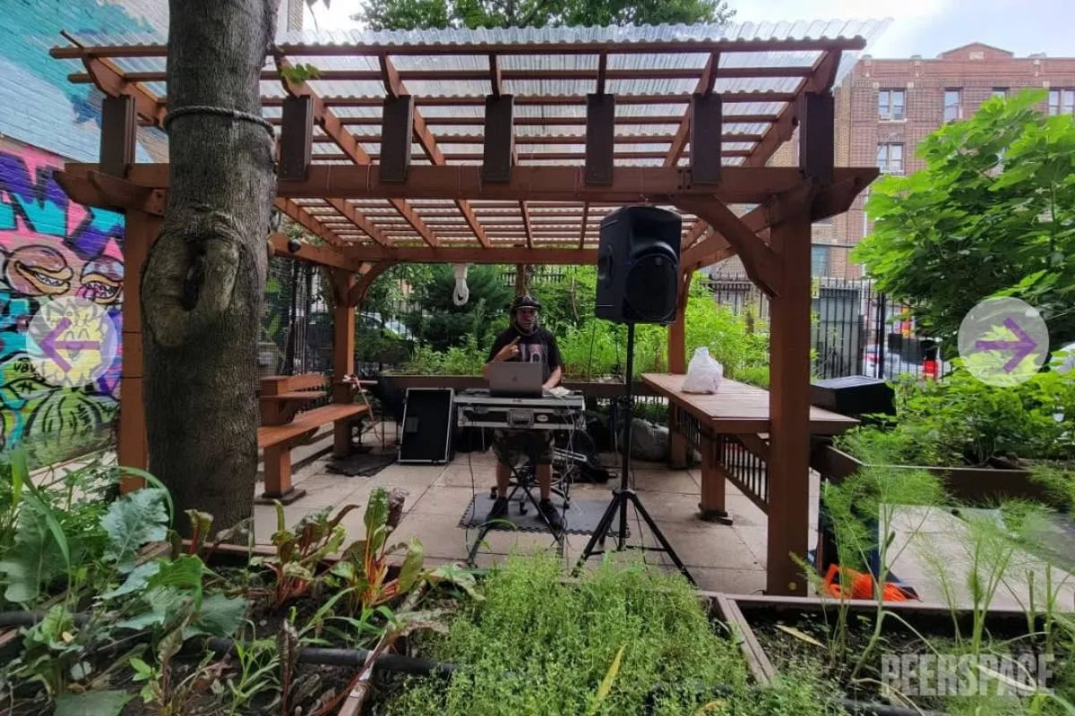 16 Fun NYC Anniversary Ideas To Celebrate In Style In The Big Apple - Peerspace