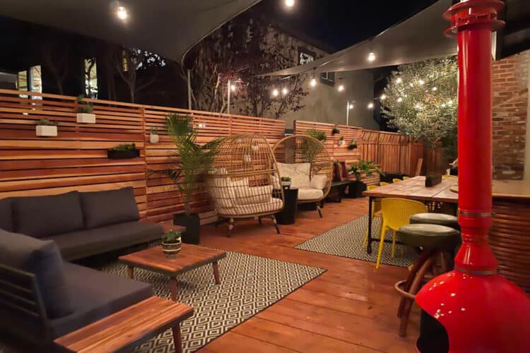 11 Fun Inexpensive Cookout Ideas For Small Budgets - Peerspace