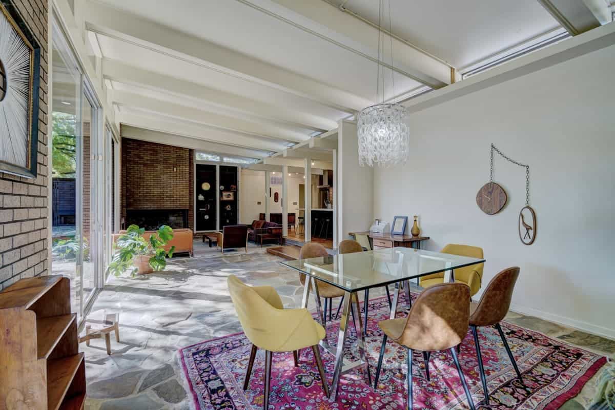 12 Gorgeous Indoor Photoshoot Locations in Oklahoma City - Peerspace