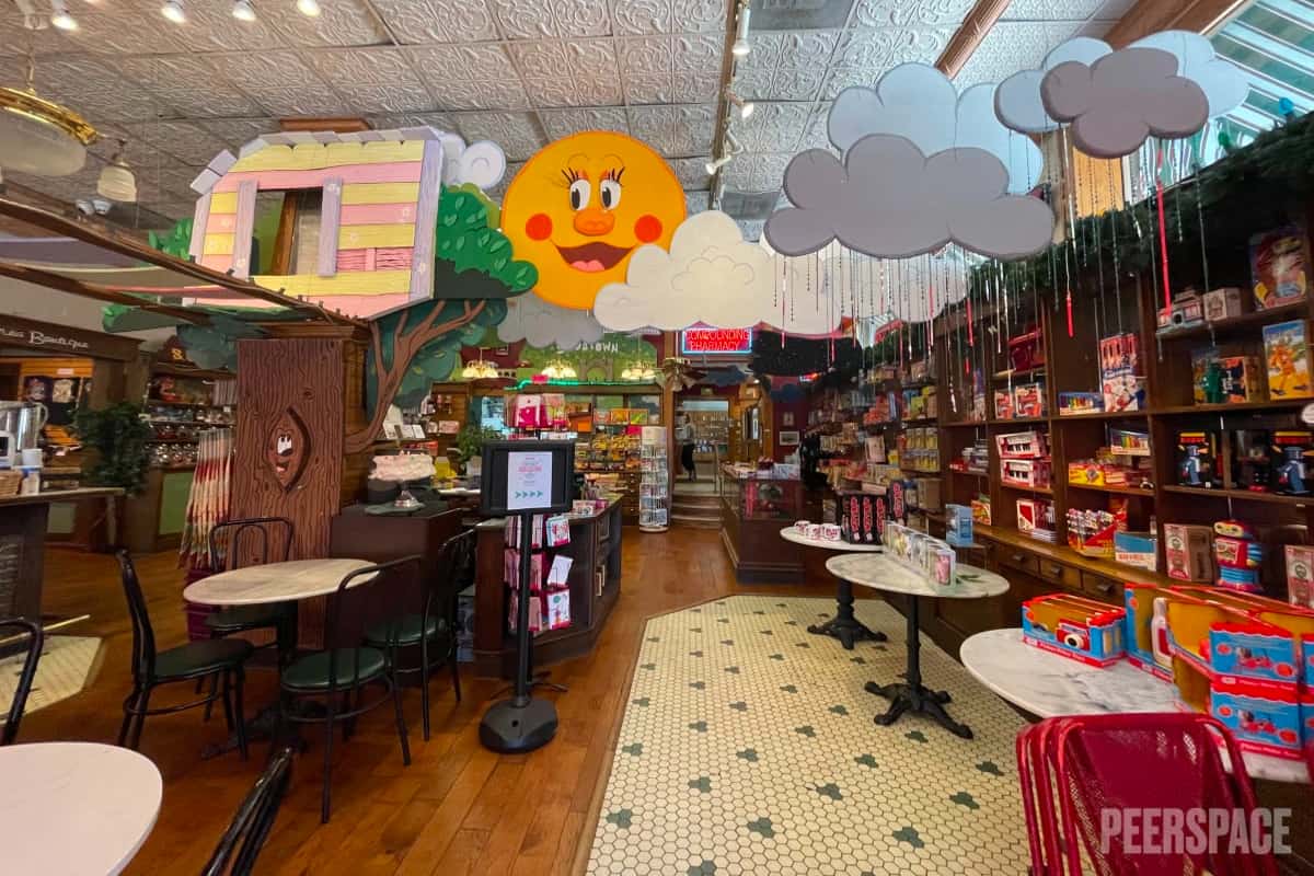 13 Sweet, Spooky Halloween Gender Reveal Ideas - Peerspace