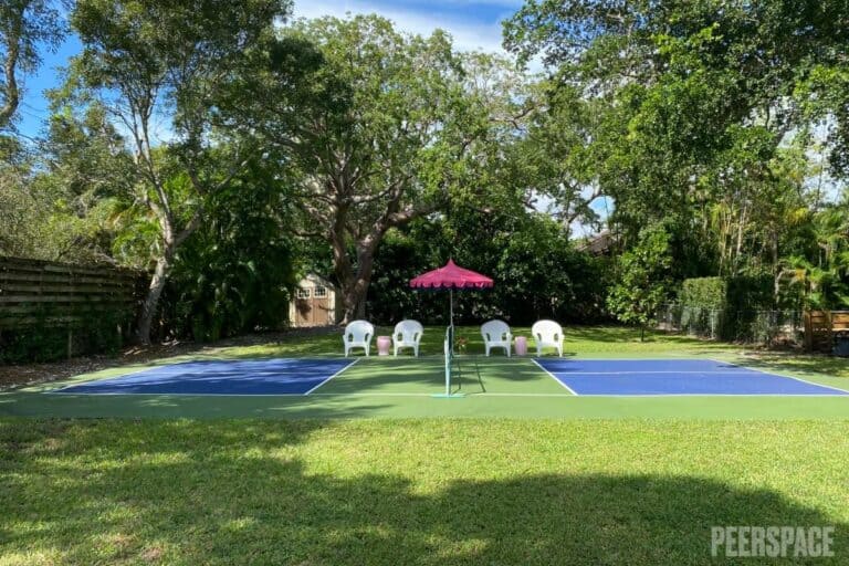 Here’s How & Where To Rent A Backyard For A Party - Peerspace