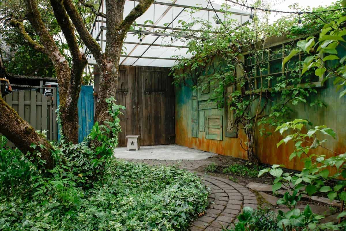 9 Cool Retreat Activities in Portland to Bond Your Team - Peerspace