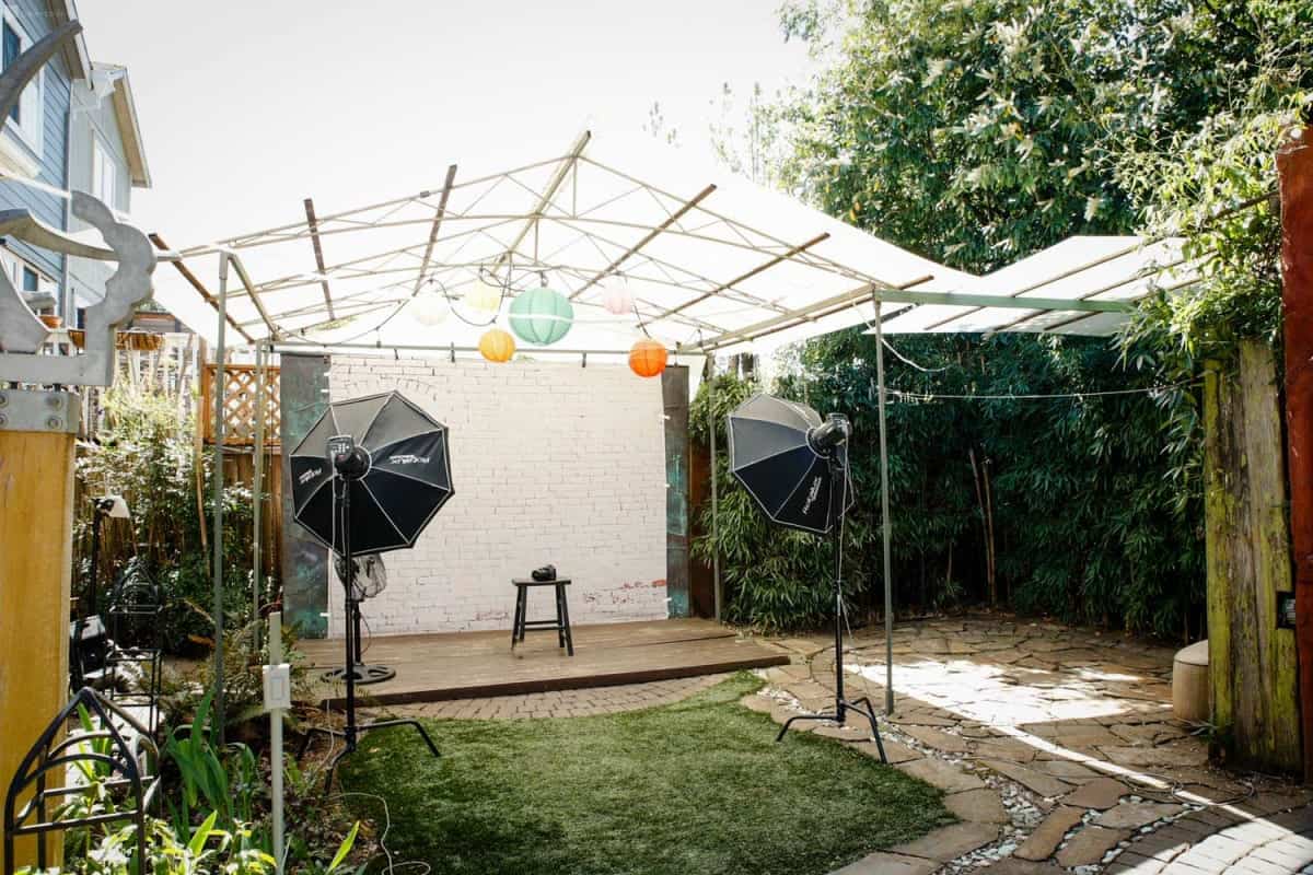 12 Creative Quarantine Photoshoot Ideas - Peerspace