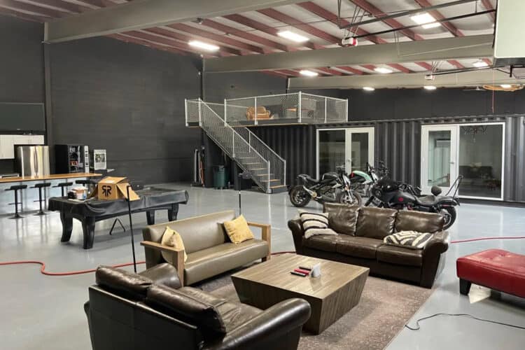 Here's How & Where To Rent A Warehouse For A Night - Peerspace