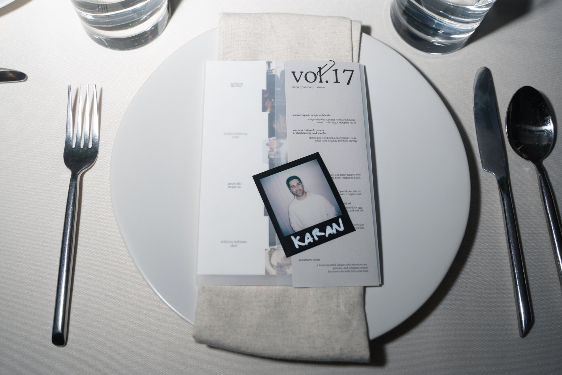 Your Dinner Party Table Setting Guide for 2026 | Peerspace