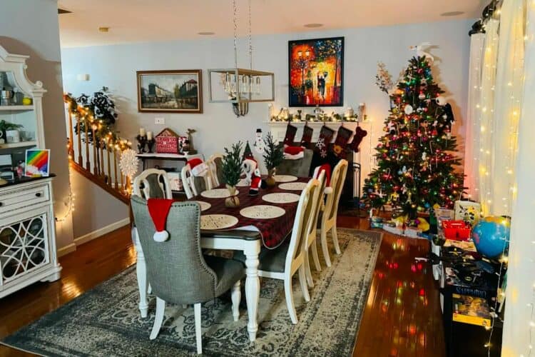 11 Unique White Elephant Party Ideas - Peerspace