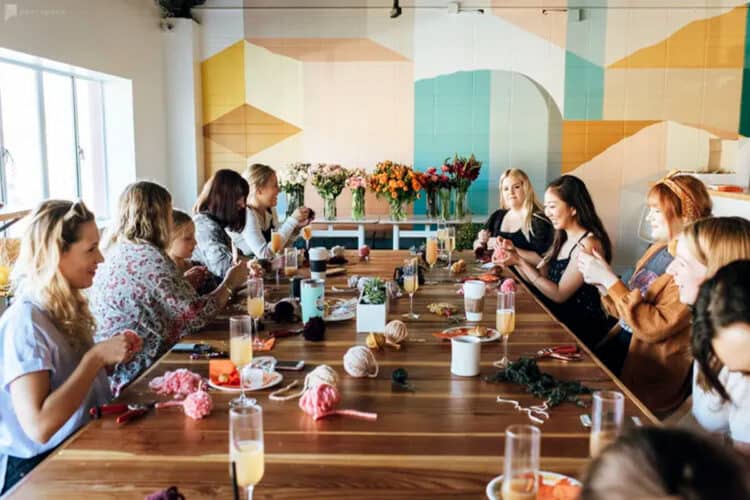 9 Inspiring Small Workshop Ideas (2025) - Peerspace