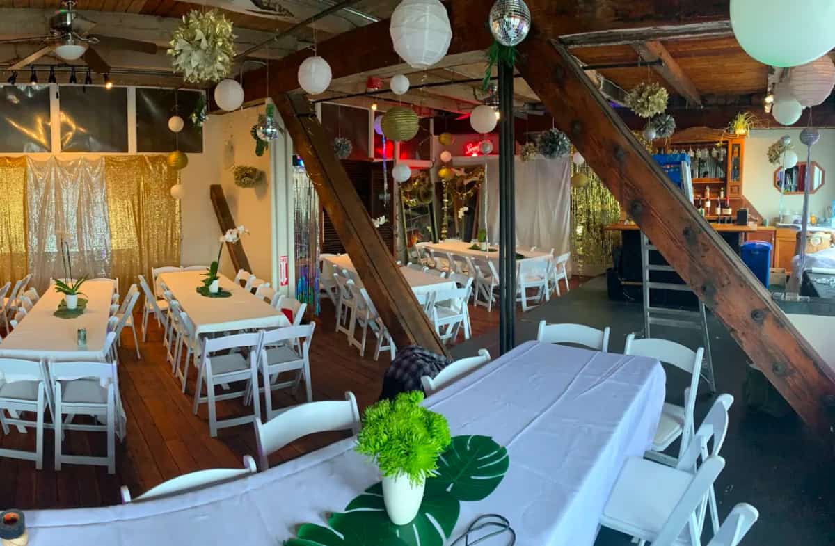 8 Happy Hour Food Ideas to Make Your Guests' Mouths Water (2025 ...